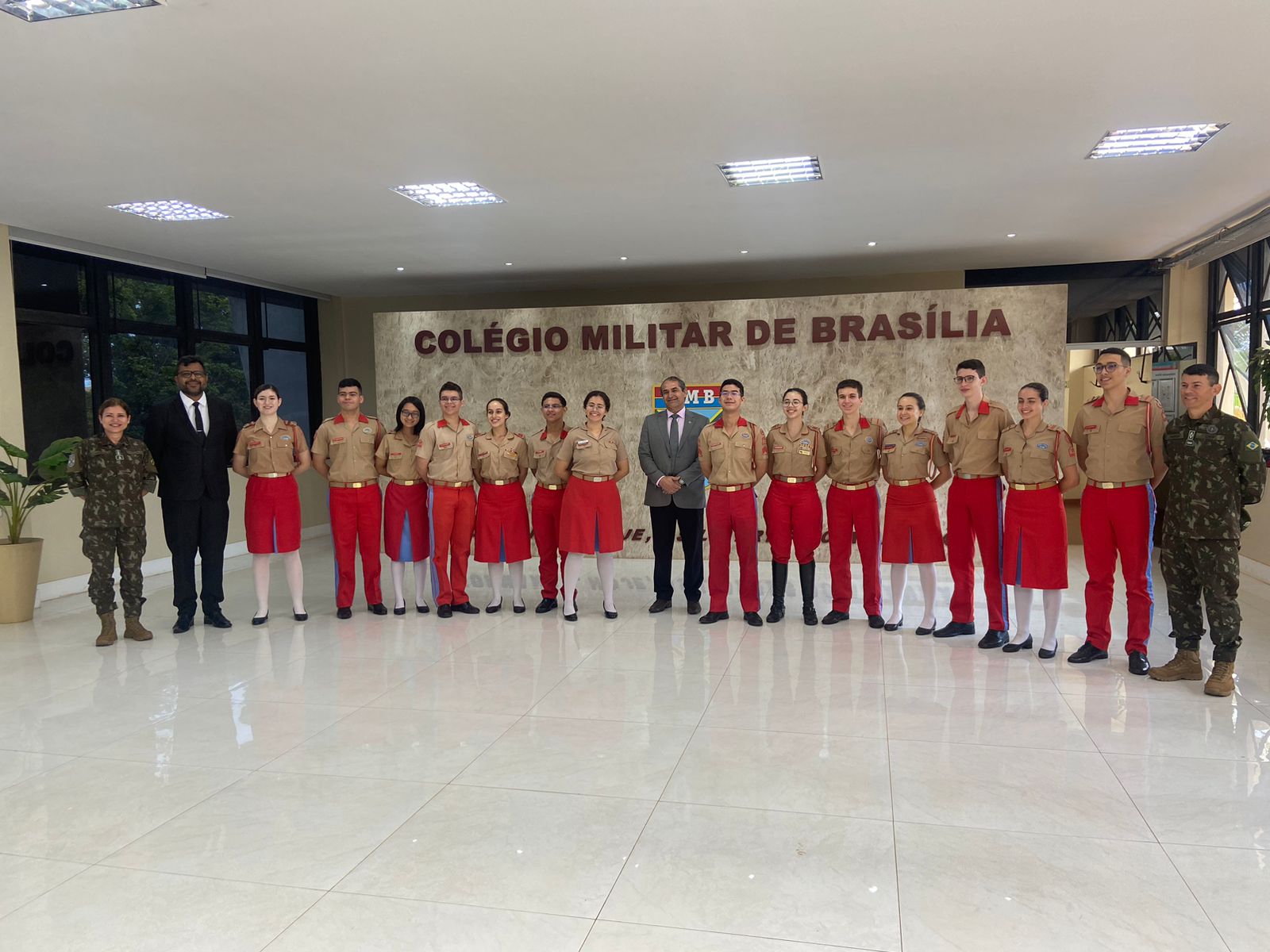 Colégios Militares participam de Conferência Modelo ONU da Ivy League ...