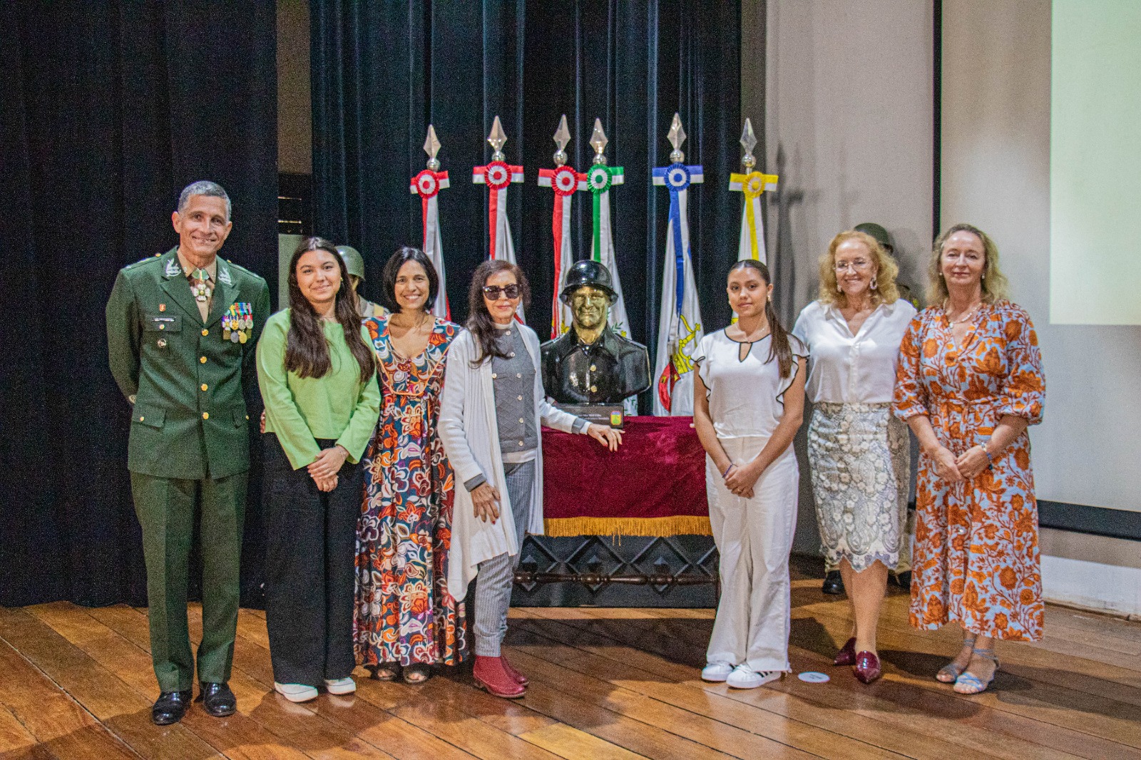 ESA comemora 113 anos de nascimento do Sargento Max Wolff Filho ...
