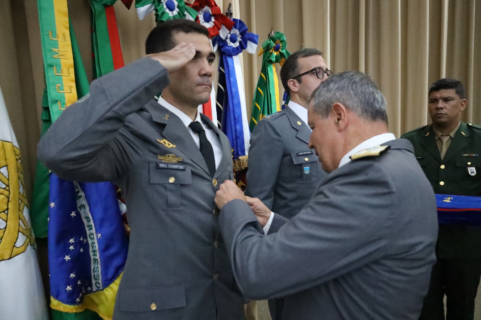 Escola de Comando e Estado-Maior encerra cursos de 2024 - Notícias ...