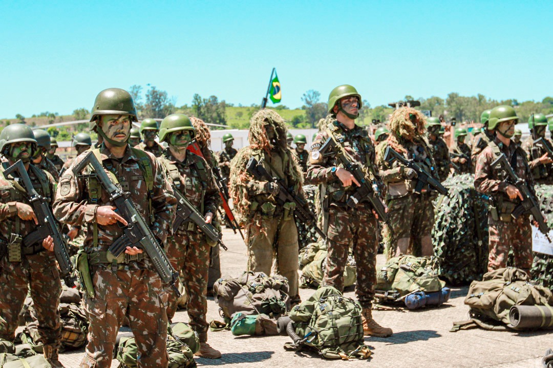 Cerca de 8 mil combatentes iniciam a Operação Perseu 2024 - Notícias ...