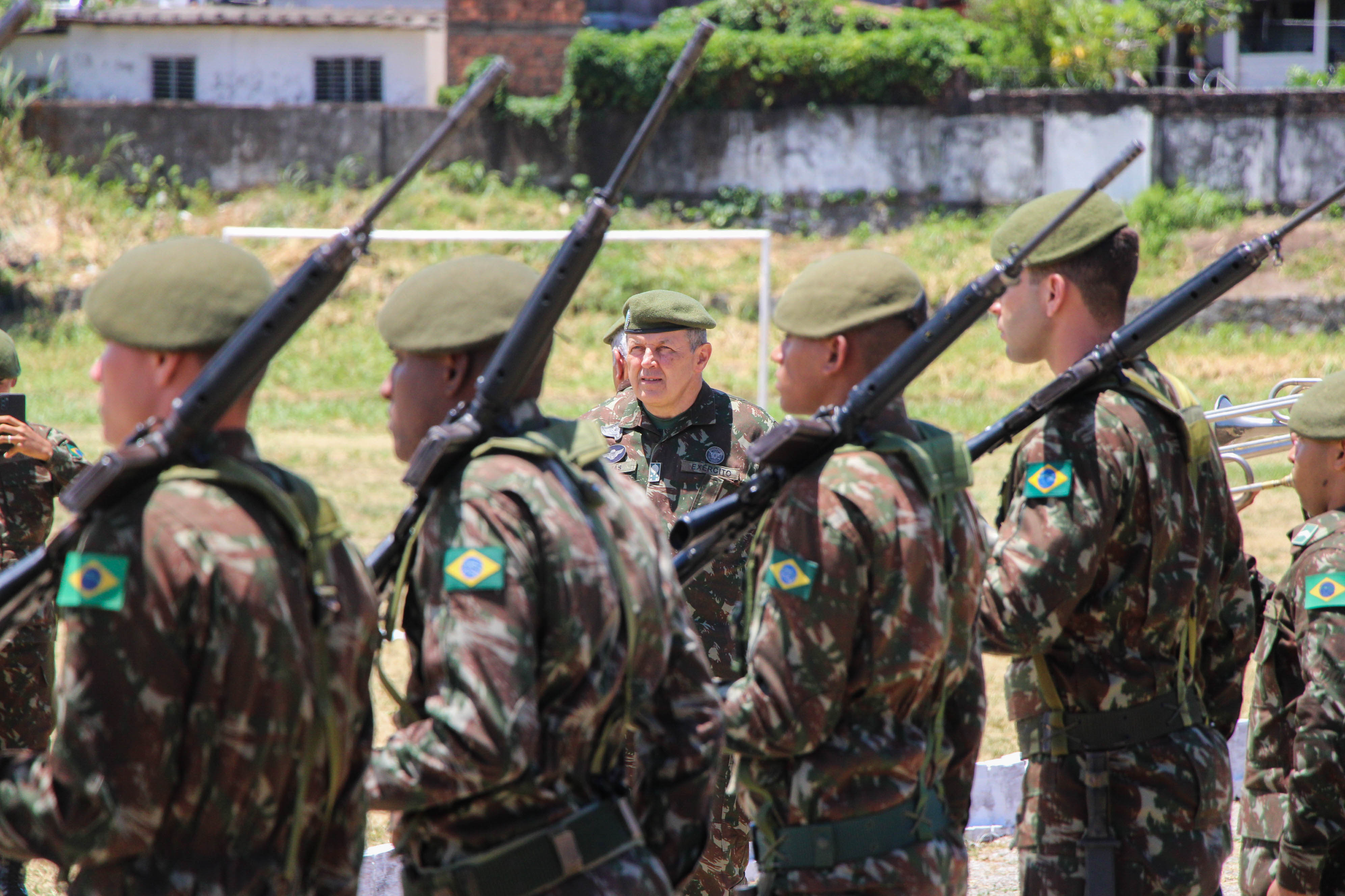 Comandante do Exército encerra visita ao Comando Militar do Nordeste ...